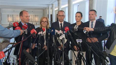 Komisja śledcza ds afery wizowej zakończyła przesłuchania świadków Michał Szczerba komentuje