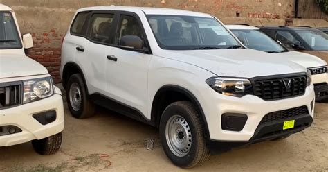 Mahindra Scorpio N Most Affordable Base Variant Arrives At Dealerships