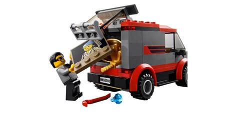 Лего Сити (Lego City) конструктор 60008 Ограбление музея купить в ...