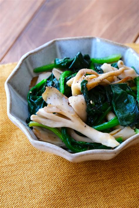 ほうれん草と舞茸のバター醤油ソテー【平日の時短ごはんレシピ】 ゆり子のおいしい暮らし