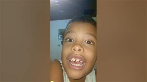 Tem Um Emoge Escondido No Short Youtube