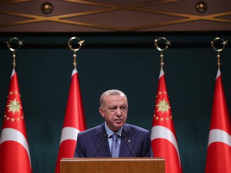 أردوغان يهدد بغزو مناطق في الشمال السوري