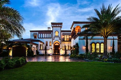 [300 ] Mansion Wallpapers