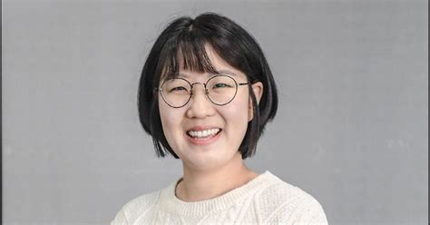 해결되지 않은 위안부 문제 고통에 대해 질문하다