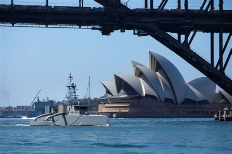 Us Naval Surface Force On Linkedin 🇺🇸 Uss Oakland And Unmanned Surface