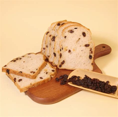 Raisin Toast Fantaxy Bakery