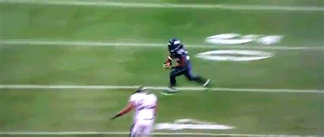 Marshawn Lynch Nfl GIF Find Share On GIPHY