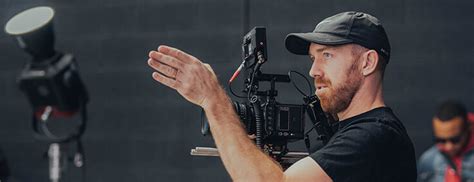 5 Reasons Why You Need A Professional Event Photographer