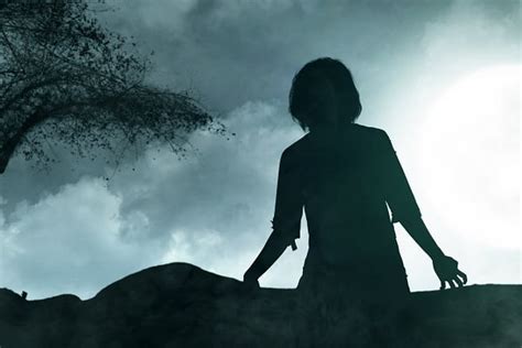 Seeing Dead Person Alive In Dream Meaning