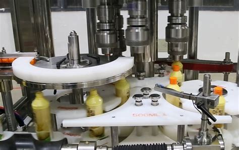 4kw Precise Torque Control Plastic Bottle Capping Machine