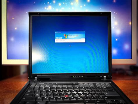 Ibm Thinkpad T43 🌈rare🌈 Vinage Pc Laptop With Docking Station Winxp Ebay