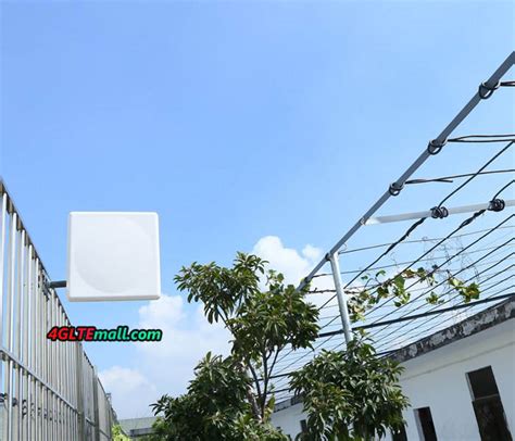 18dbi High Gain Panel 4g Outdoor Lte Antenna