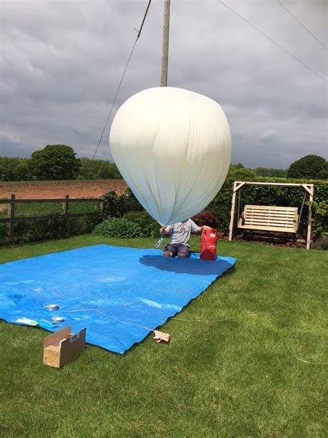 A New High Altitude Ballooning Record Raspberry Pi