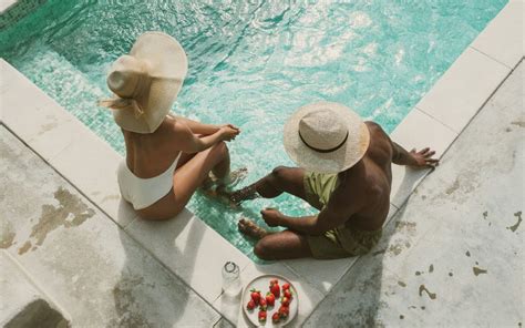 Sex Education Guide sur la Santé Sexuelle et la Série Culte