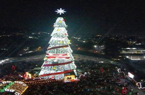 Navidad En Iztapalapa Paseos Nevados Y Toboganes