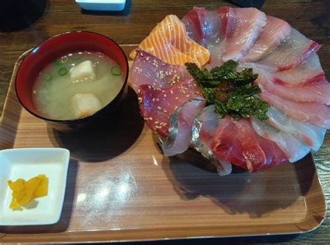 Tomohiro Fuchigamiさんの口コミ （ランチ）：海鮮丼てんや 箱崎ふ頭店 Retty（レッティ） 日本最大級の実名型グルメサービス
