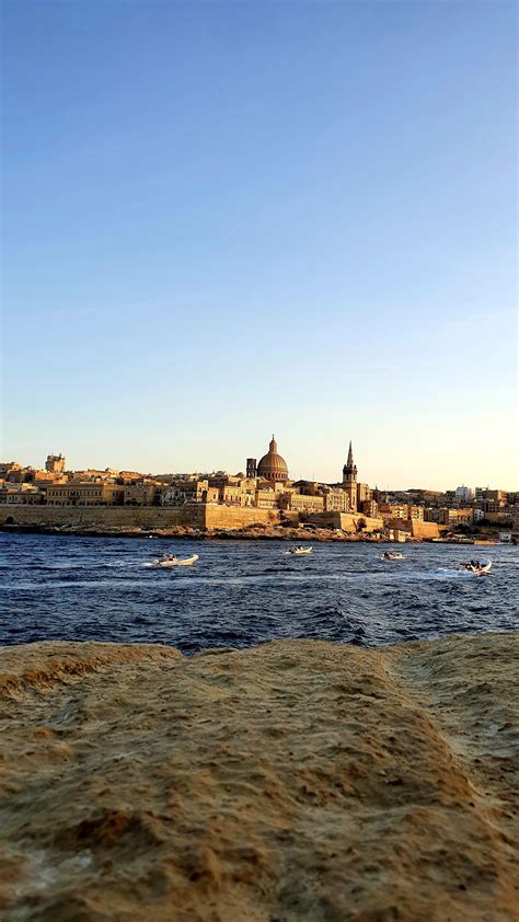 Roberto Brischetto Move On