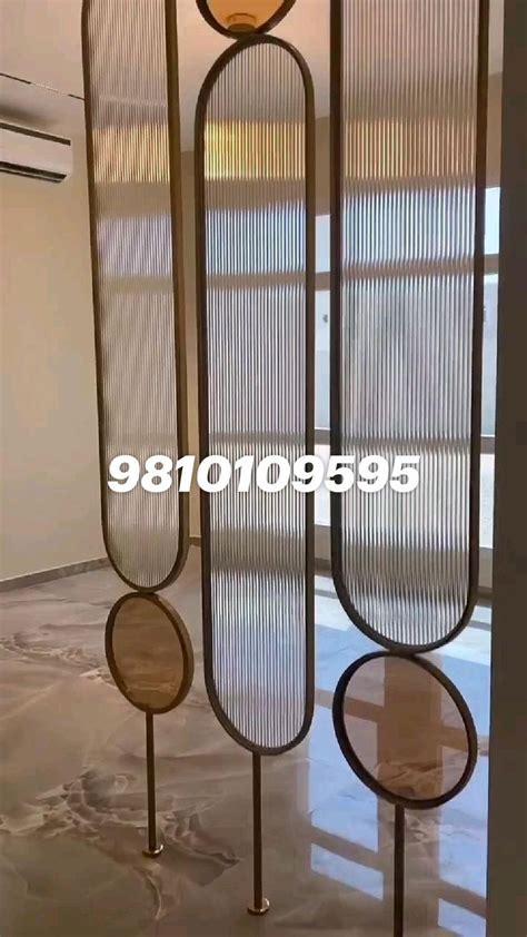 Oval Shape Metal PVD Coating Partition Divider