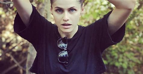 Alexandra Daddario Imgur