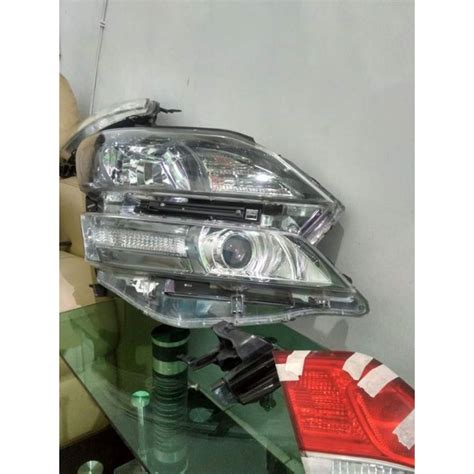 Jual Headlamp Lampu Depan Toyota Vellfire 2009 2010 2011 2012 2013 2014