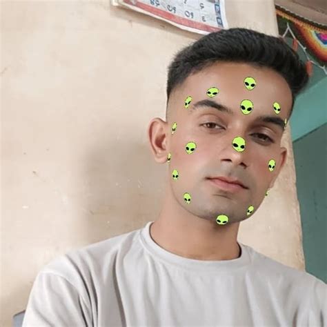 𝙉𝙄𝙆𝙃𝙄𝙇 𝘽𝙃𝘼𝙏𝙏 Nikhilbhatt03 • Threads Say More