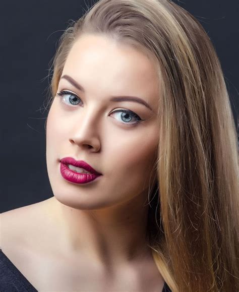 Non Surgical Neck Lift With Fotona Toronto Toronto Facial Plastic