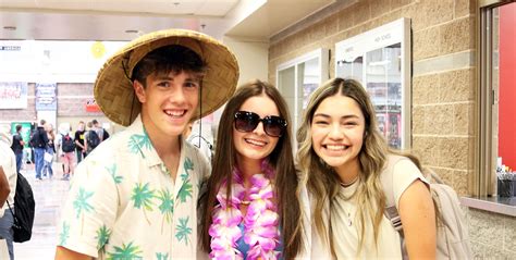 Khs Homecoming Dress Up Week Day 1 Tacky Tourist Kimberly School