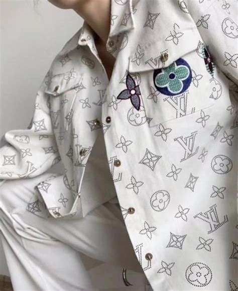 Pin By Özge Güven On Avva Men Fashion Casual Shirts Fashion Korean Street Fashion Men