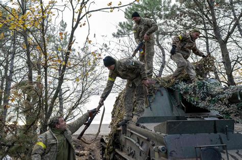 Ukraines Army Says Dont Underestimate Russia Ahead Of Major Kherson