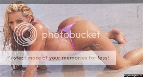 Hobbojoe Trish Stratus Pin 30652074
