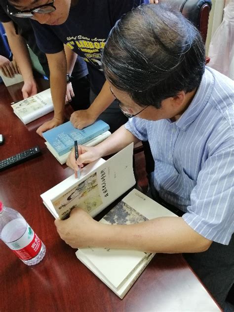 北京大学陈平原教授讲座“再说现代中国研究的四重视野”在我院举行 四川大学文学与新闻学院新闻学院、出版学院