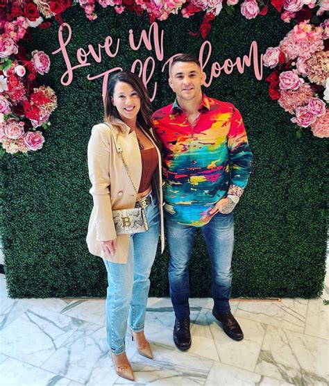 Who Is Dustin Poiriers Wife Jolie Poirier And How Long Has She Been
