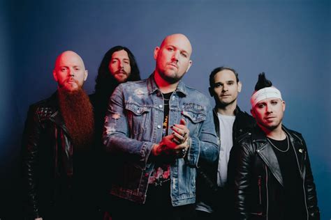 Atreyu Vocalist Leaves Band Report