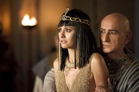 ‘tut Review Not So Good To Be Pharaoh Wsj