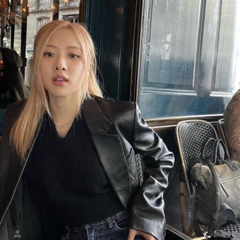 여자연예인 검정 가죽자켓 코디 모음 셀럽들의 가죽 자켓 스타일링 네이버 블로그