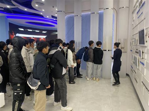 专业认知实践活动我院2023级网络工程专业赴中国电信惠州分公司开展专业认知实习 计算机科学与工程学院