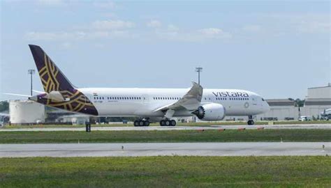 Vistara Awarded Best Airline In India South Asia By Skytrax For 3rd