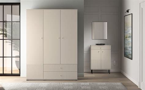 Sophie 22 Spinta Baldų Turgus