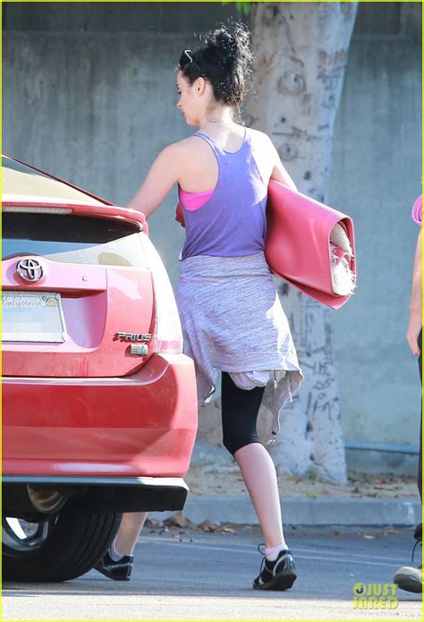 Krysten Ritters Star Appeal Is Impossible To Miss In Beverly Hills
