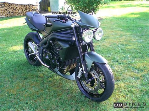 2010 Triumph Speed Triple 1050