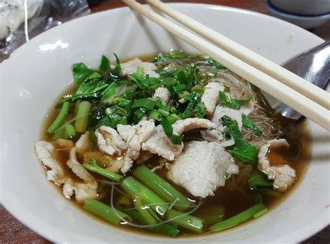ก๋วยเตี๋ยวหมูเลียง ร้าน ร้านก๋วยเตี๋ยวหมูเลียงพระยาตรัง
