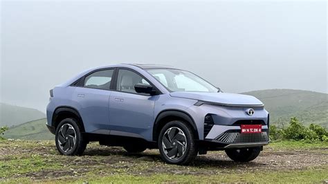 Tata Curvv Ev Top Trim Vs Mahindra Be 6 Mid Trim Which One To Buy