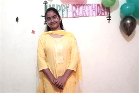 Mp Board Result कौन हैं सिंगरौली की प्रज्ञा जायसवाल जिन्होंने 10वीं में 500 में से 500 अंक