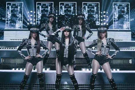 Watch Gi Dle Bolsters Confidence In Powerful Super Lady Mv Soompi