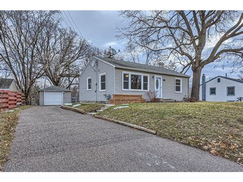 58 West Road Circle Pines Mn 55014 Mls 6493467 Edina Realty