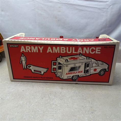 Vintage Nylint Army Ambulance Truck In Box Pressed Steel No 4134
