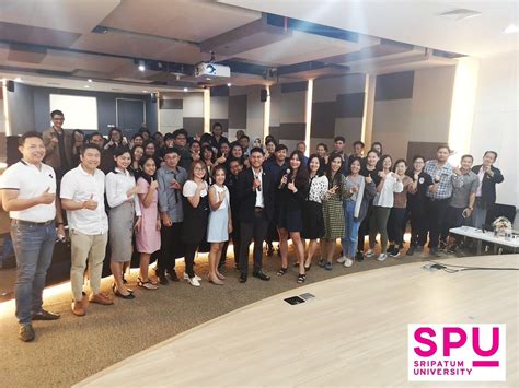 กิจกรรม Ice Breaking ฝึกการออกเสียงภาษาอังกฤษและเพิ่มความมั่นใจ