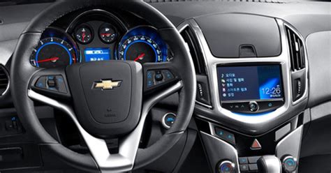 내 차는 스마트카음성·터치하면 움직여