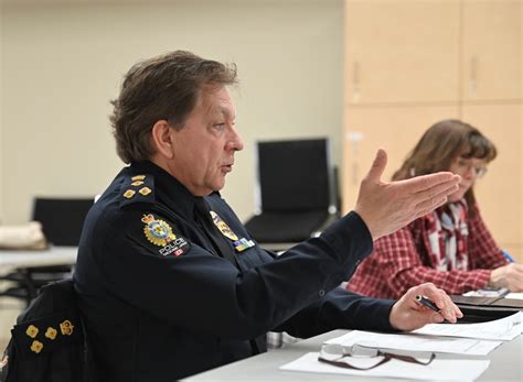 Chief Says Mjps Inheriting Guarding Courthouse Prisoners Stretching