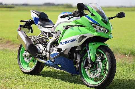23~ninja zx 4r se rr 8bl zx400p powerbox パイプ ｜sp忠男 オリジナルマフラー公式ストア